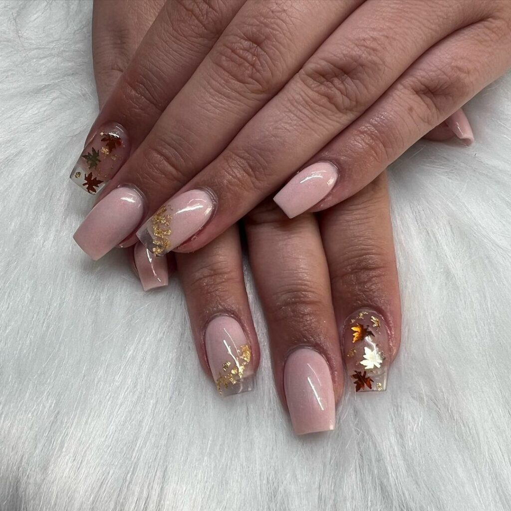 Najlepši novogodišnji nokti – ideje | Alexandar Cosmetics Blog